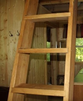 Stay in a Tree House in the Shawnee National Forest