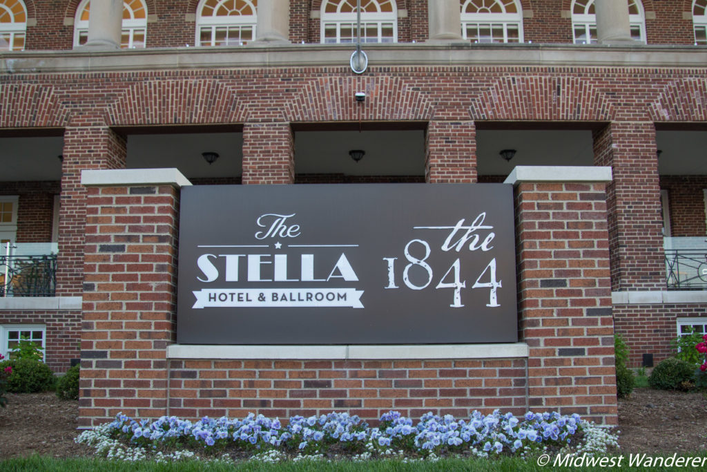 The Stella Hotel and Ballroom Blends New with Old